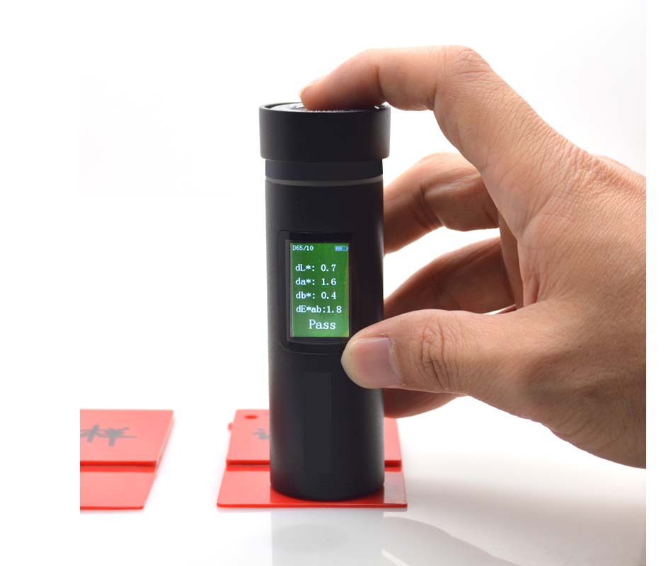 Portable spectrocolorimeter